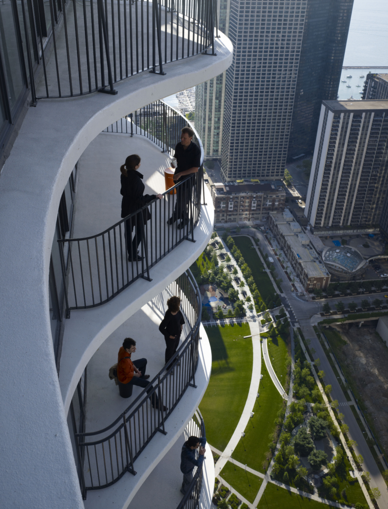 Aqua Tower – Arch Journey